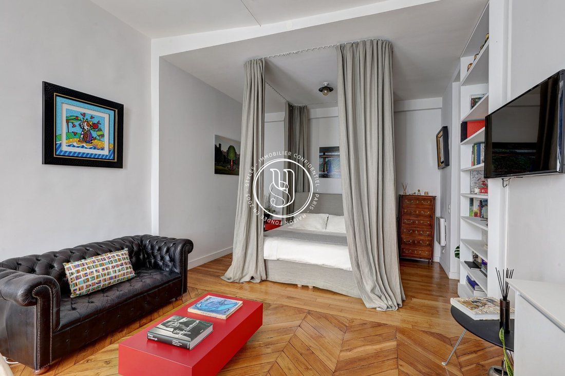 Rue Jacob Studio De Charme Proche De La Place In Paris, île De France, France For Sale (15172078)