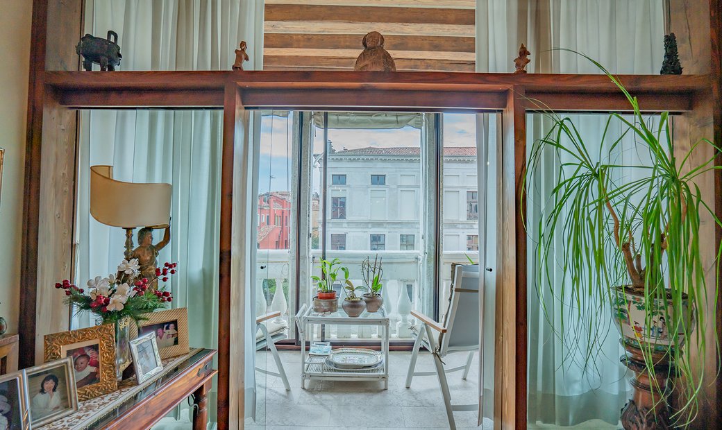 Piano Nobile Guglie In Venice, Italy For Sale (15165587)