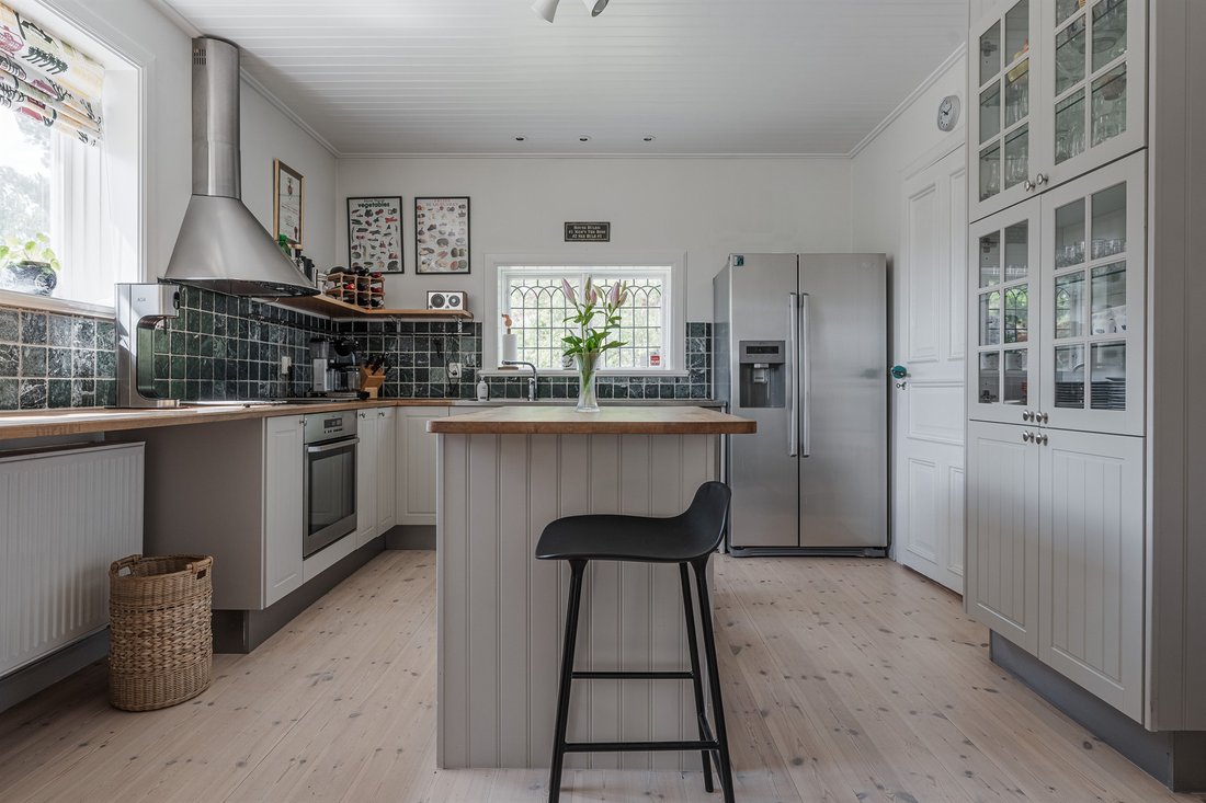 National Romantic Villa With Stunning Views In Leksand, Dalarna County ...