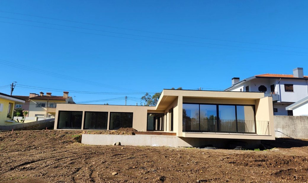 Trofa Villa In Silva Escura, Porto District, Portugal For Sale (15172569)