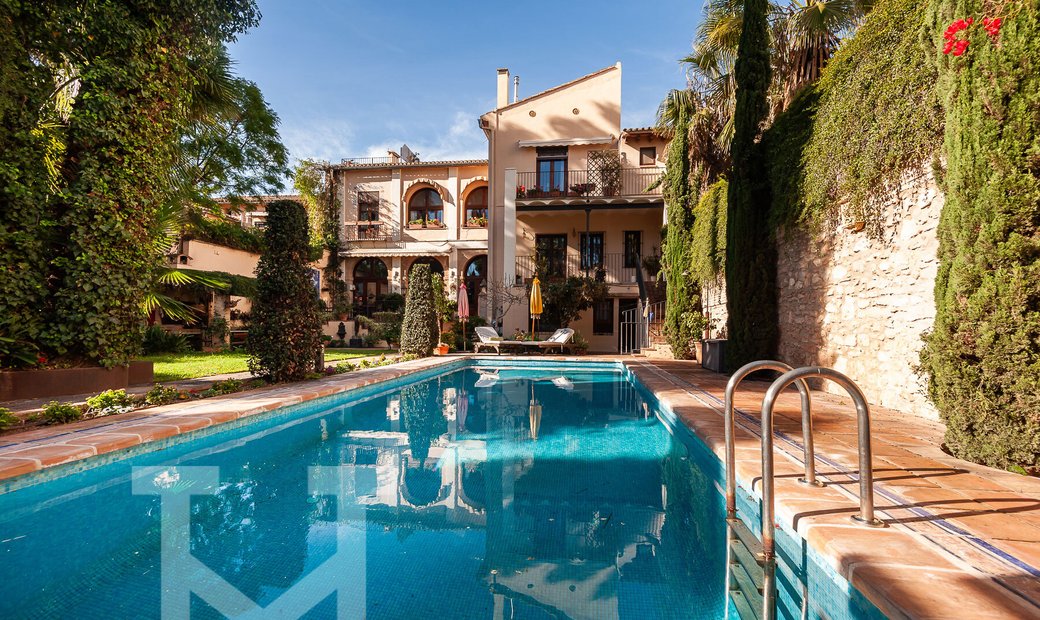 Historia Y Esencia En Rocafort In Rocafort, Valencian Community, Spain ...