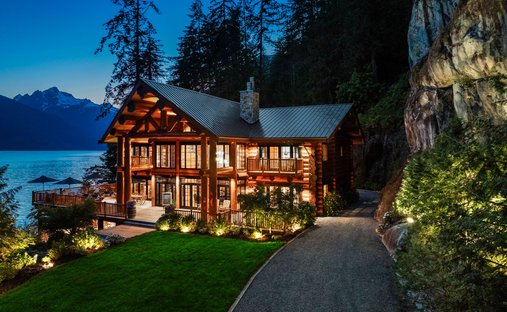 Luxury estates for sale in Jervis Inlet, British Columbia, Canada ...