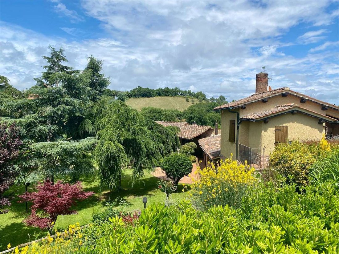 Timeless Tuscan Villa With Pool Near Casole D'elsa In Il Merlo, Tuscany ...