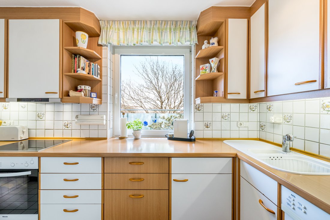Well Kept, Well Designed 3 Room Apartment With Impressive In München ...
