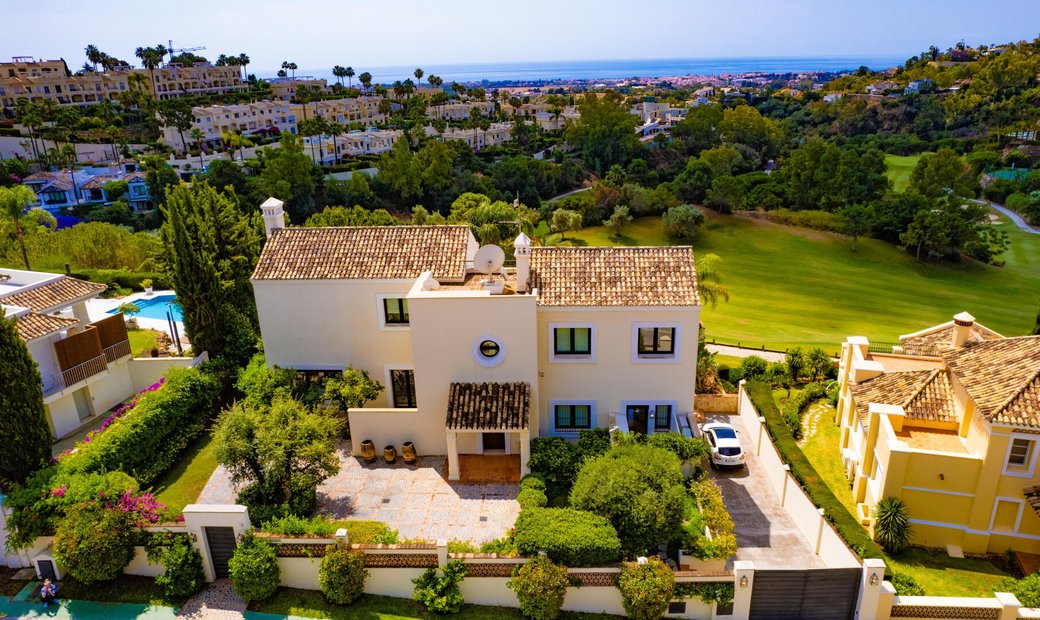 Frontline Golf Villa With Magnificent Panoramic Views Of In Benahavis ...