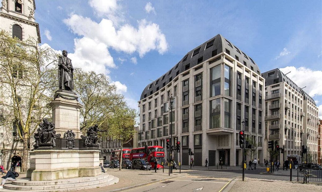 Strand, Mayfair Wc2 R In London, England, United Kingdom For Sale ...