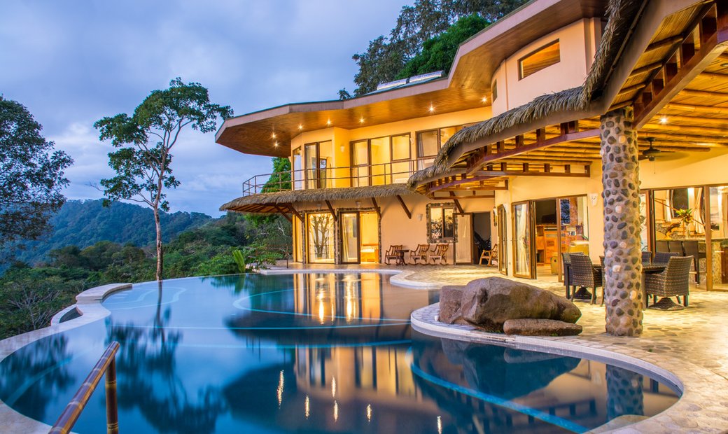 The Monkey Ranch: Una Exquisita Finca De Retiro Con Vista Al En Osa ...