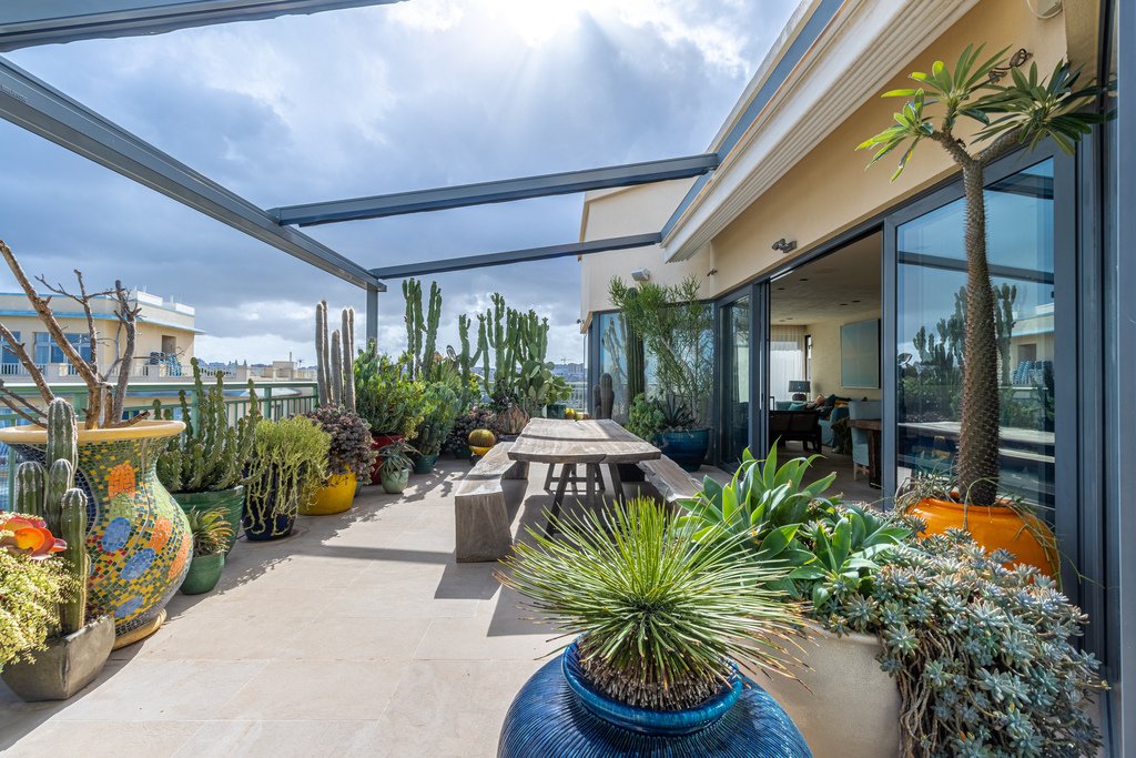 Portomaso Penthouse In Portomaso, Malta For Sale (15173640)