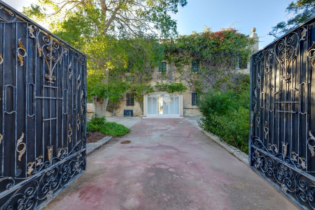 Wardija Palazzo In Wardija, Malta For Sale (15173695)