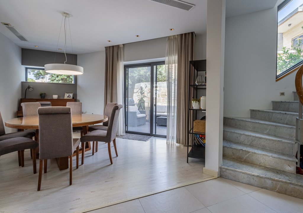 Kappara Villa In Kappara, Malta For Sale (15168471)