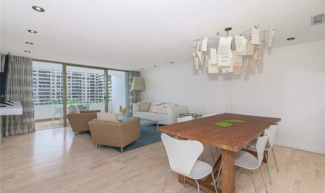 Condo Key Biscayne United States In Key Biscayne, Florida, United ...