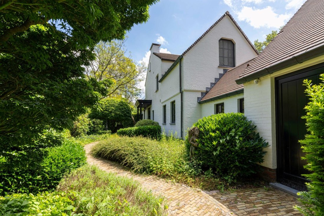 Villa/Townhouse Brasschaat Belgium In Brasschaat, Belgium For Sale ...