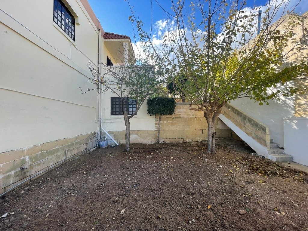 Iklin Bungalow In Iklin, Malta For Sale (15173588)