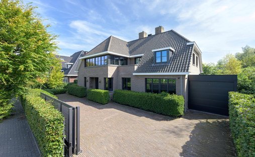 Luxury modern homes for sale in Meerle, Hoogstraten, Flanders, Belgium ...