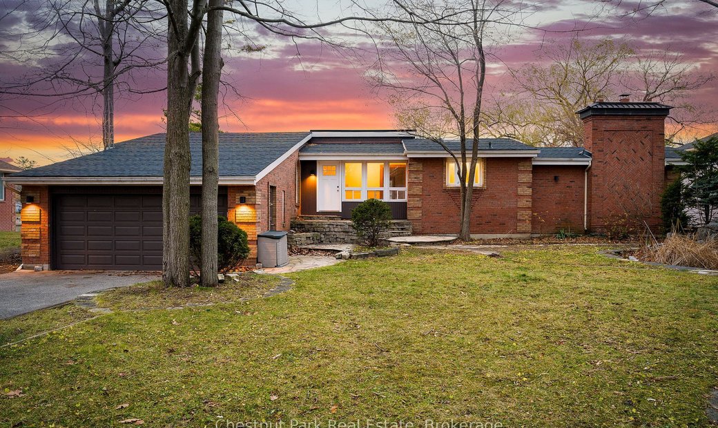 90 Edgewater Rd In Wasaga Beach, Canada For Sale (15173158)