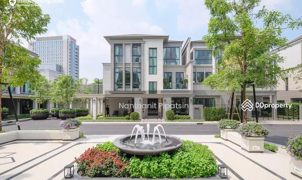 Baan Klang Muang Classe Ratchayothin, Bangkok In Chatuchak, Bangkok ...