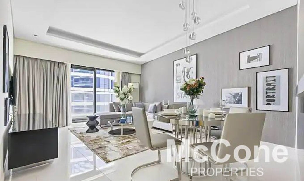 Multiple Cheques | Luxurious Unit | In Dubai, Dubai, United Arab ...