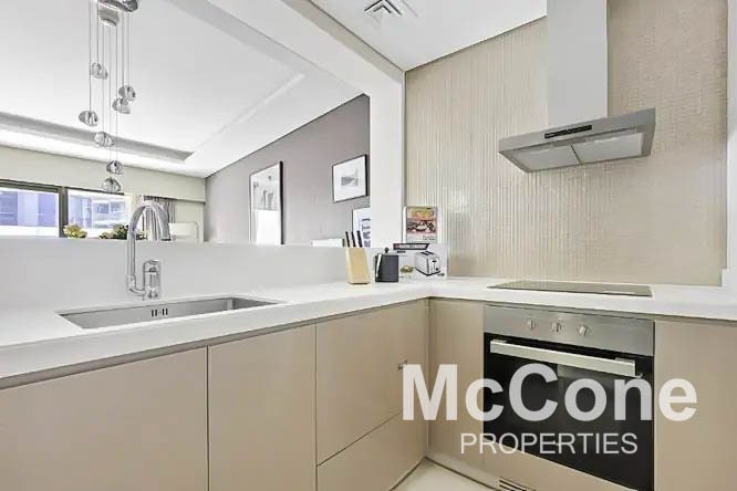 Multiple Cheques | Luxurious Unit | In Dubai, Dubai, United Arab ...