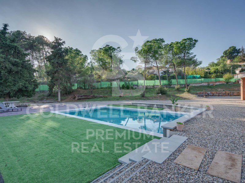 Dream Home In Sant Muç: Contemporary Design And In Rubí, Catalonia ...