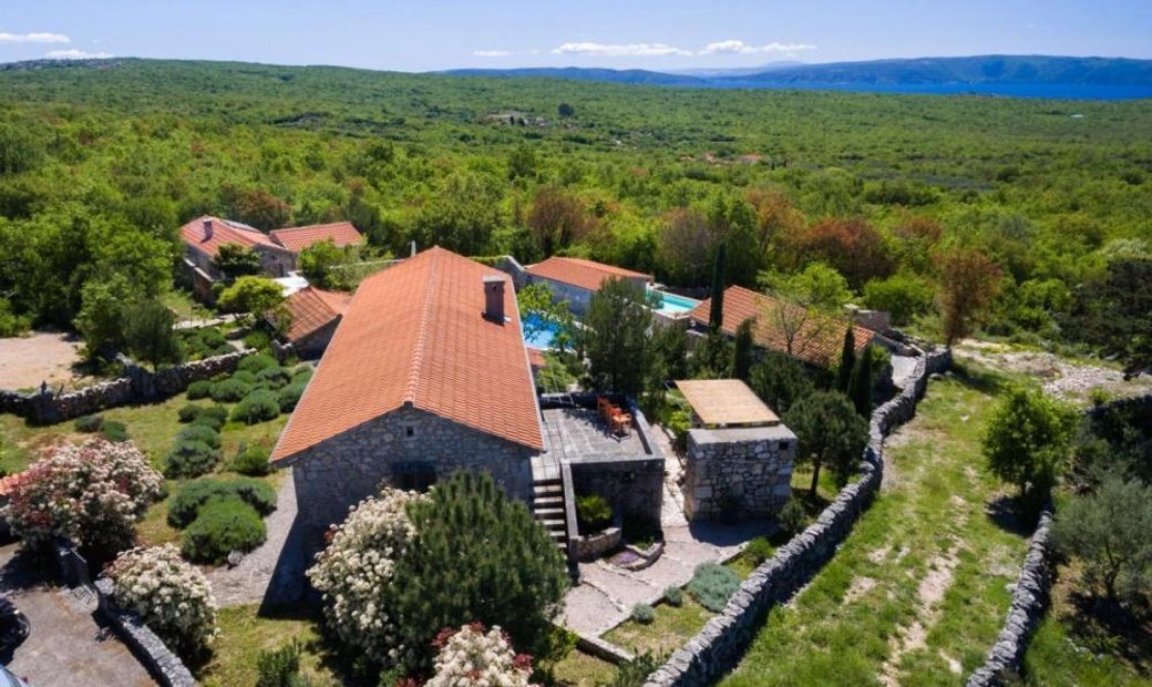 Villa For Sale In Grad In Cedar Hill, Primorje Gorski Kotar County ...