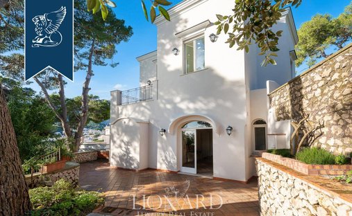 Luxury homes for sale in Capri, Campania, Italy | JamesEdition