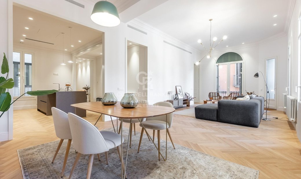 Promotion Of High Standing Apartments In La In Ciutat Vella, Barcelona ...