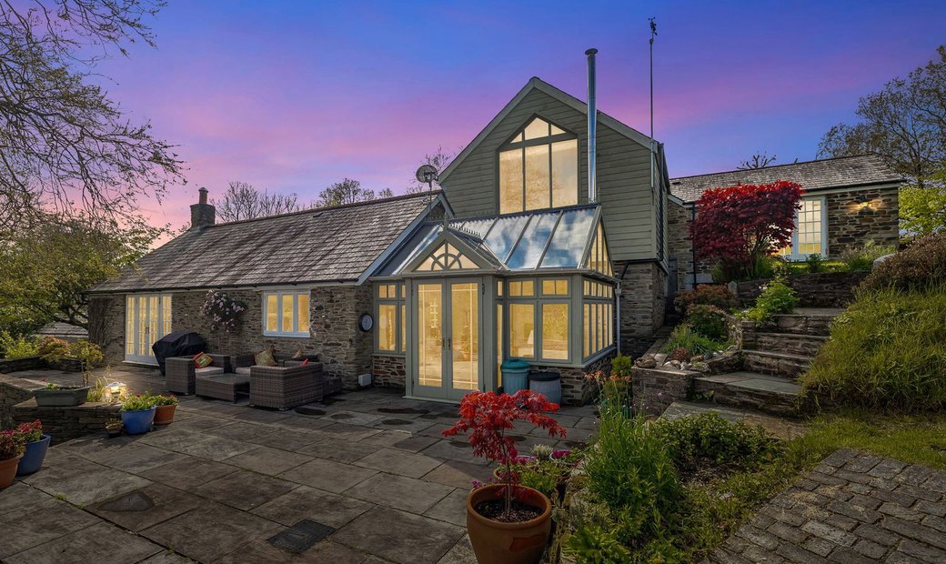 5 Bedroom Detached House For Sale In Liskeard In Duloe, England, United ...