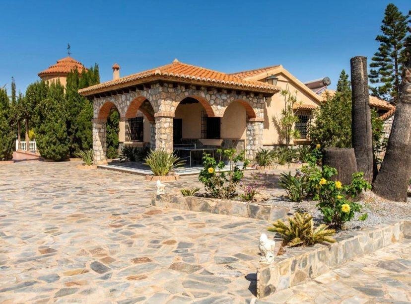 Motril Villa In Motril, Andalusia, Spain For Sale (15193018)