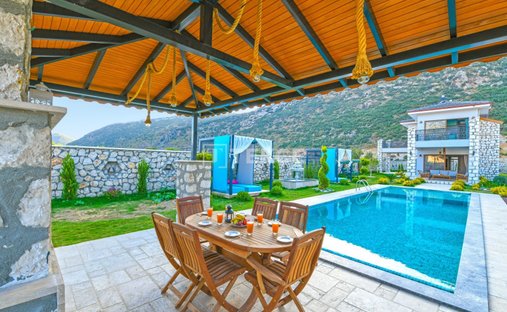 Luxury homes for sale in Bezirgan, Antalya, Turkey | JamesEdition