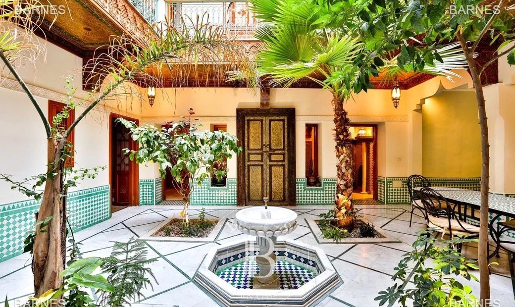 Riad , 6 Suites, 6 Baths, Living Room, In Menara, Marrakesh Safi ...
