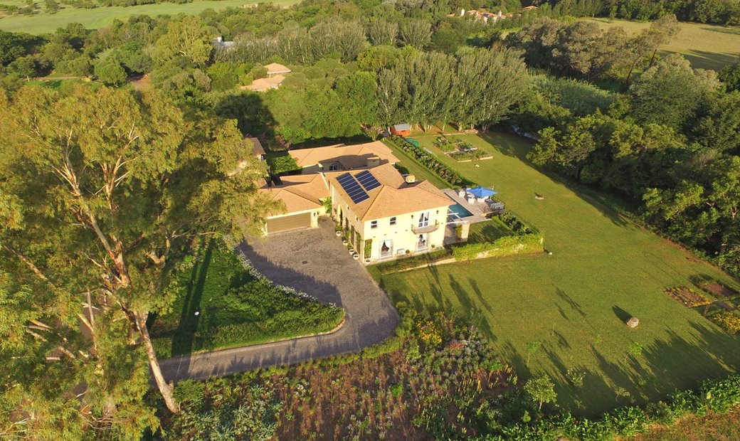 Classic Villa, Prime River Position In Centurion, Gauteng, South Africa ...