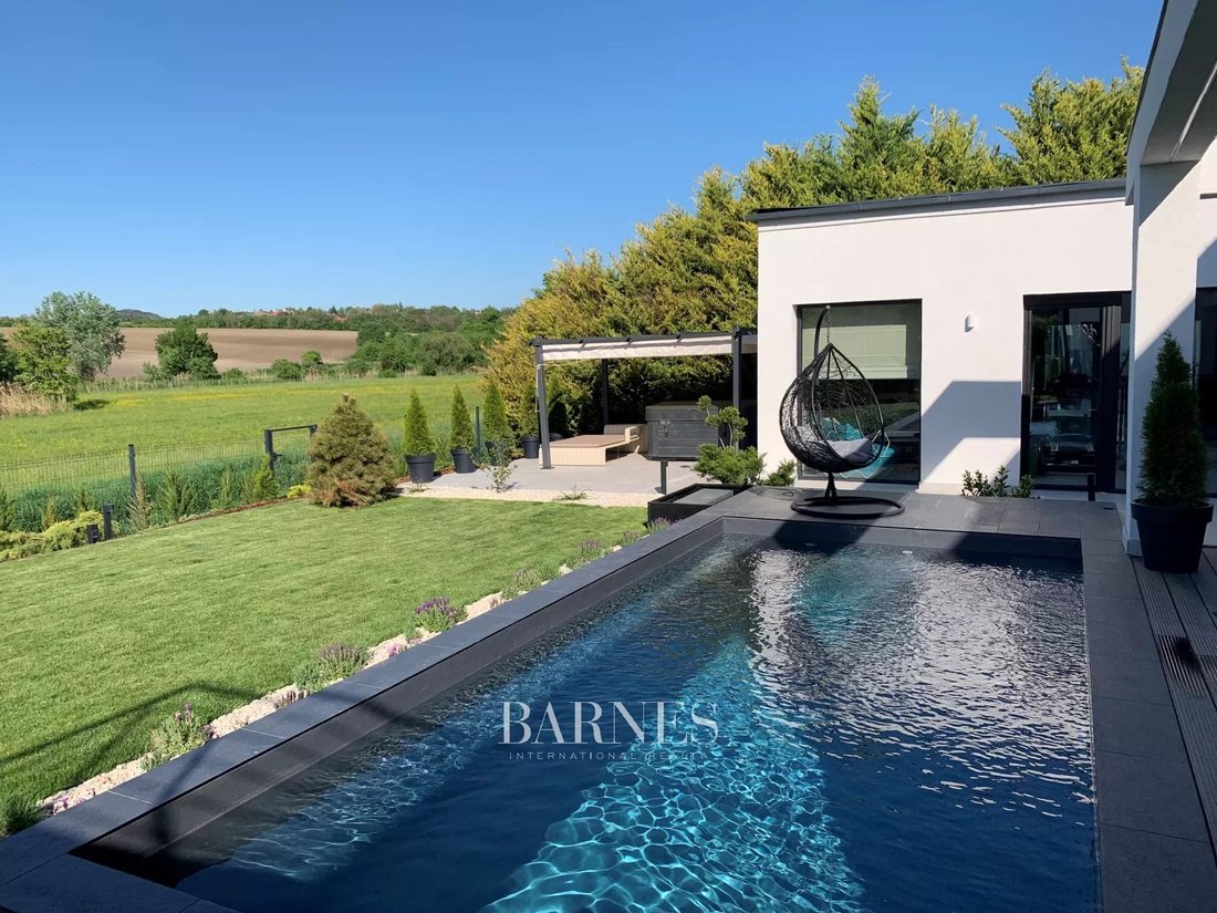 Luxury Villa With Garden, Pool, Panoramic View In Telki, Pest County ...