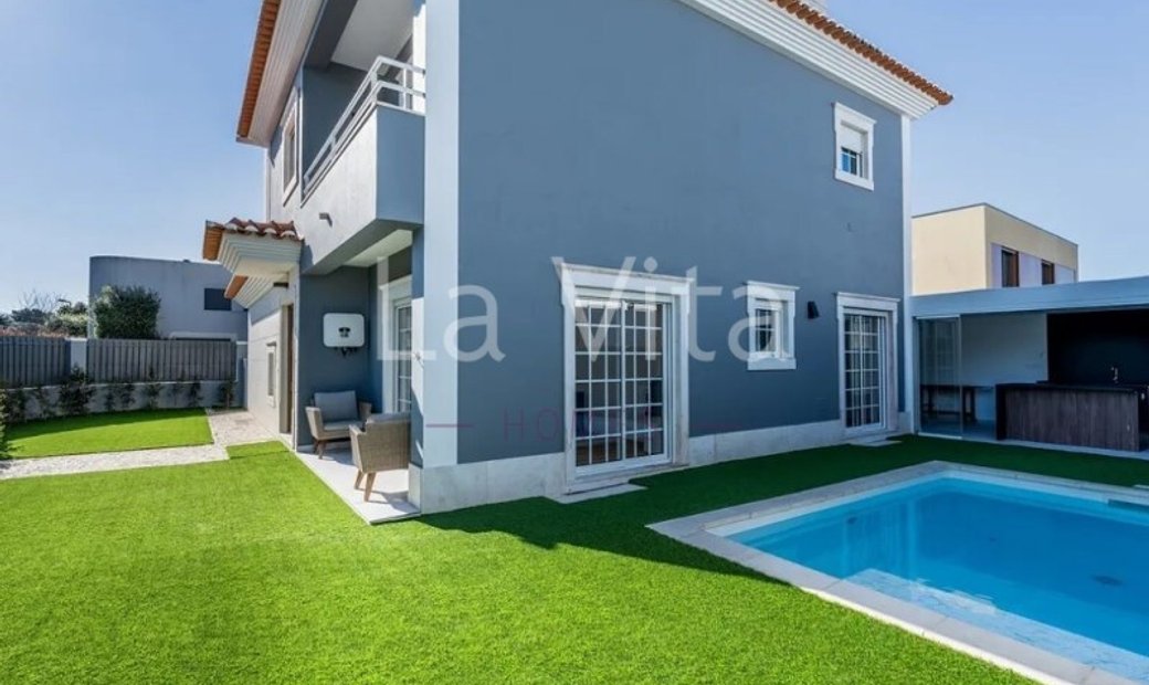 4+1 Bedroom House, Completely Renovated In Aldeia De Juso, In Cascais ...