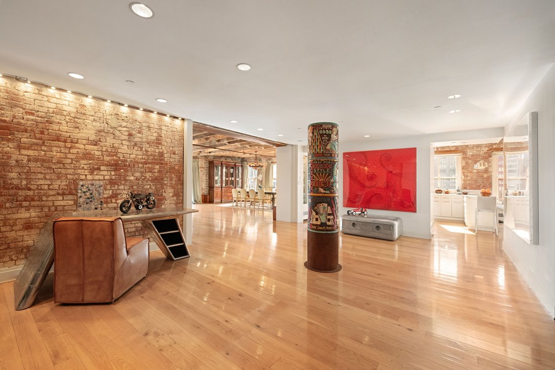 28 Laight Street In New York, New York, United States For Sale (15190145)