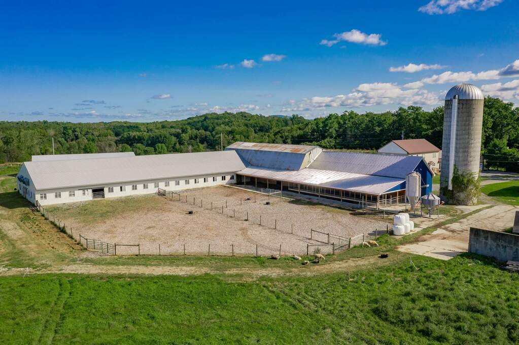 Farm/Ranch/Plantation Panton United In Addison, Vermont, United States ...