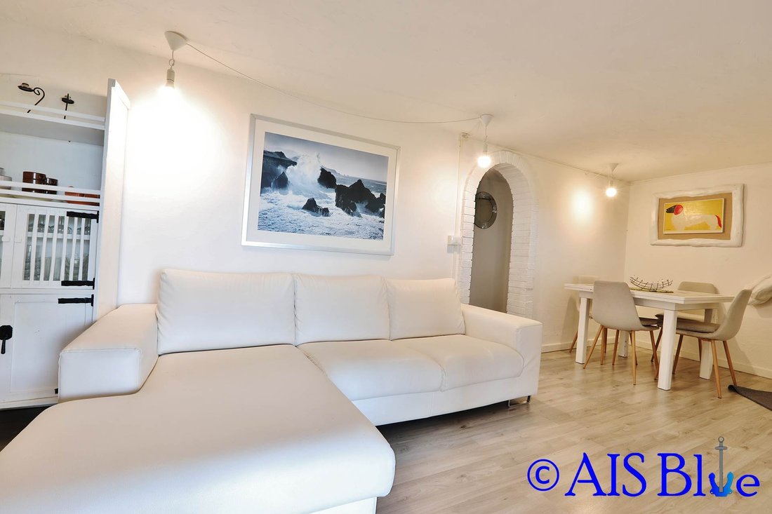 Villa Trinita D'agultu E Vignola In Tinnari, Sardinia, Italy For Sale ...