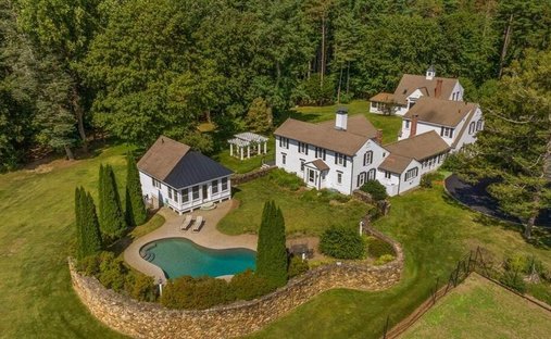 Luxury farm ranches for sale in Ashby, Massachusetts | JamesEdition
