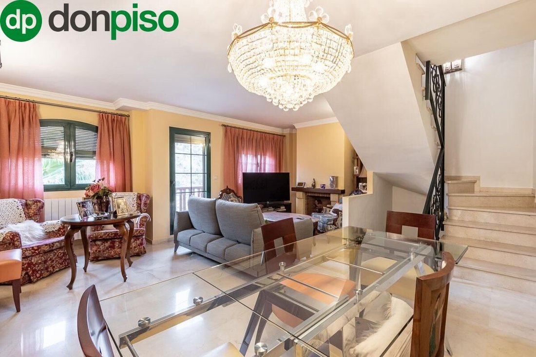 Granada House In Granada, Andalusia, Spain For Sale (15194297)