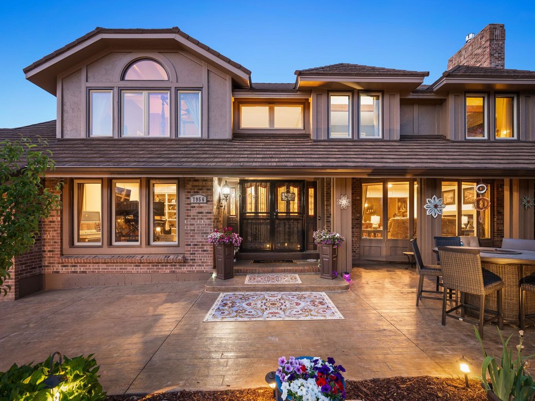 Stunning Colorado Home Boasting High End In Centennial, Colorado ...
