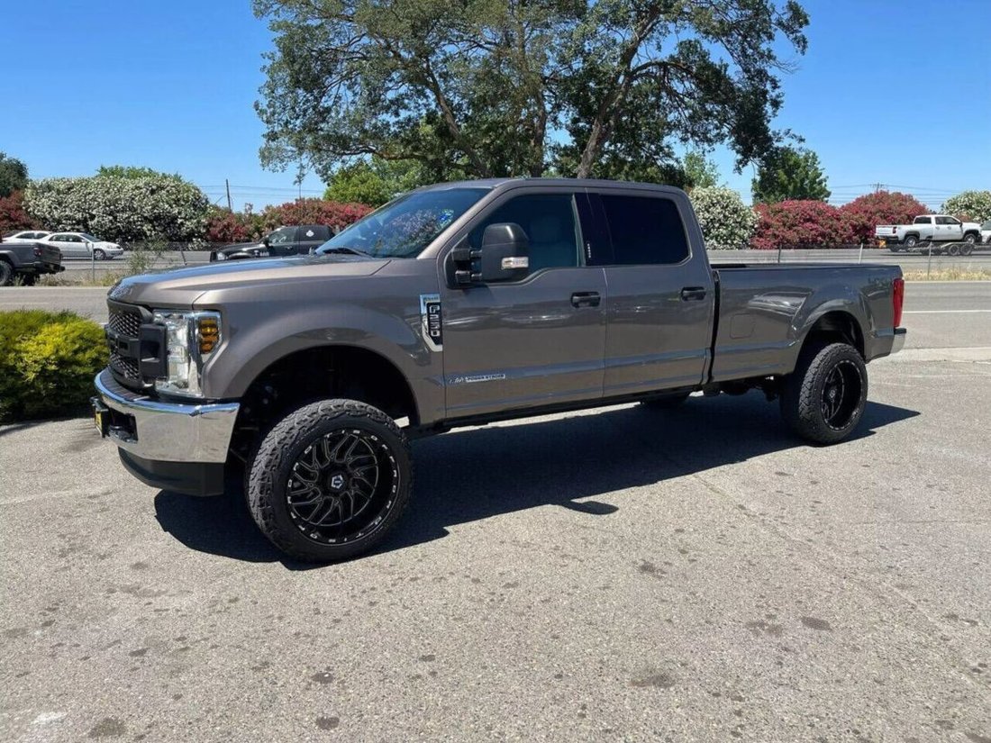 2018 Ford F250 Super Duty Crew Cab In Davis, Ca, United States For Sale ...