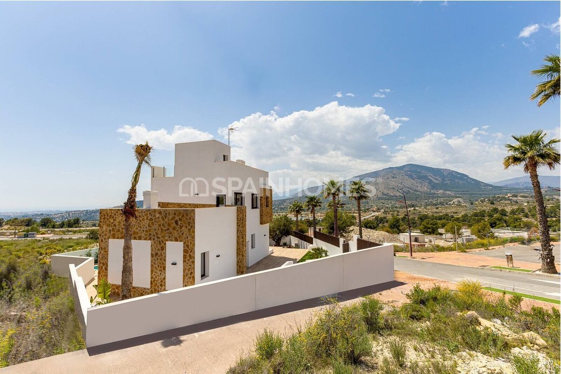 Sea View Mediterranean Villas With Private Pools And In Finestrat ...