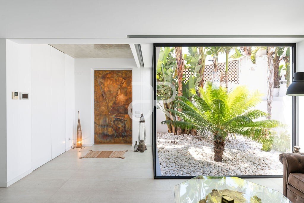 Faro Villa In Faro, Algarve, Portugal For Sale (15199826)