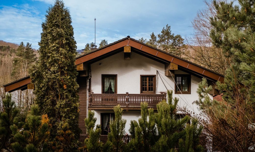 Ode To Wood, Gasthof Tirol In Văliug, Caraș Severin County, Romania For ...