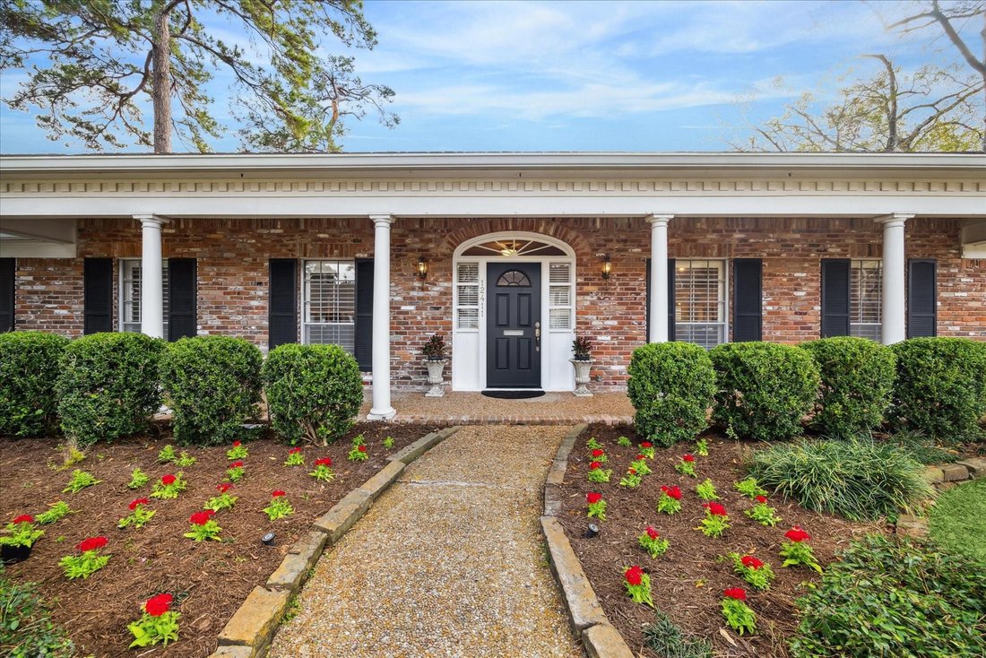 12411 Huntingwick Drive In Houston, Tx, United States For Sale (15200233)