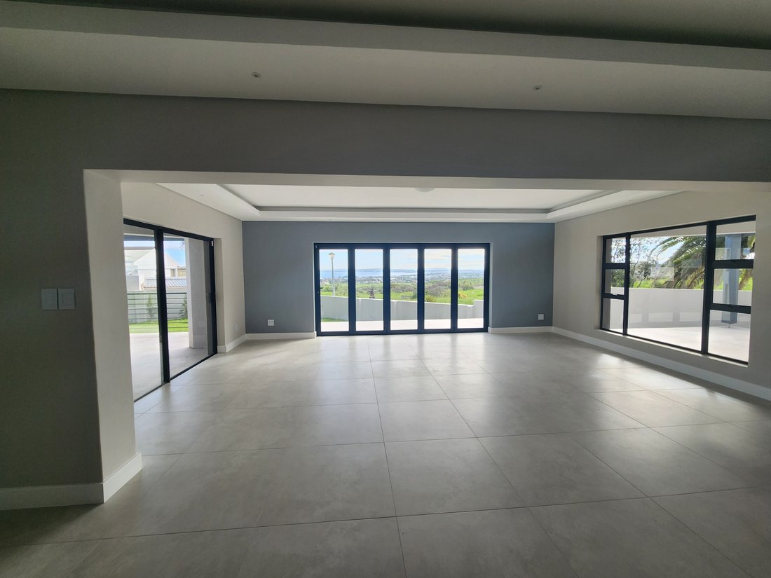 5 Bedroom House For Sale In Myburgh In Langebaan, Western Cape, South ...