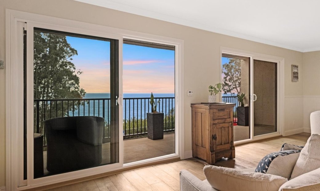 Ground Level Remodeled Condo With Full In Capitola, California, United ...