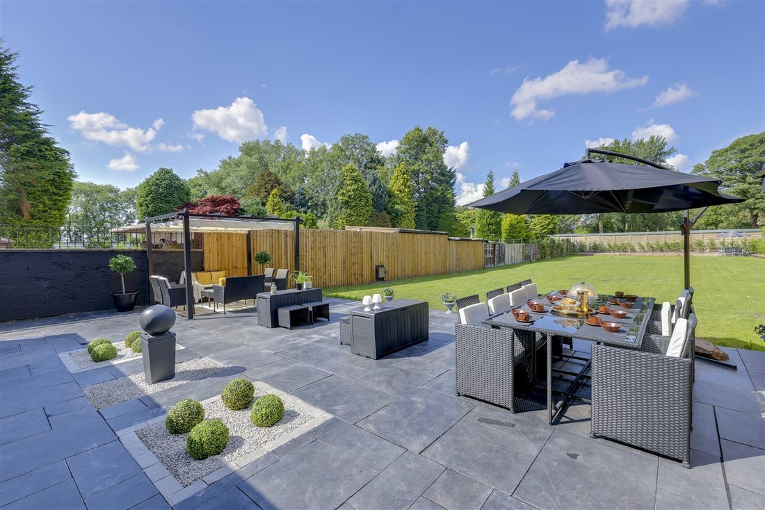 6 Bedroom Detached House For Sale In In Heywood, England, United ...