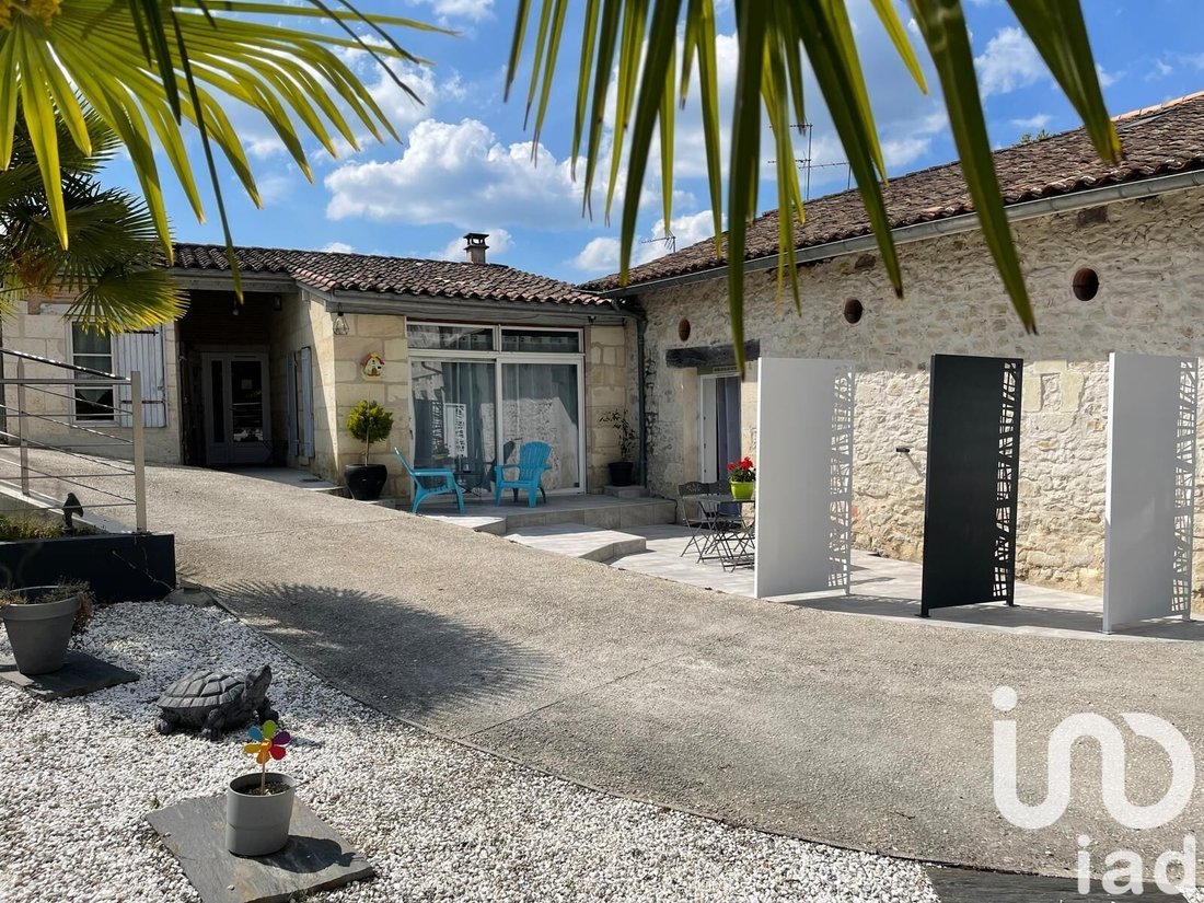 Vente Demeure 10 Pièces In La Roche Chalais, Nouvelle Aquitaine, France ...