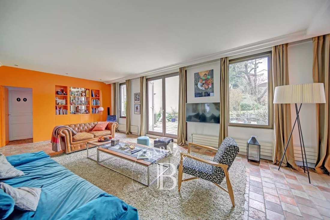 Exclusive Listing In Saint Germain En Laye, île De France, France For ...