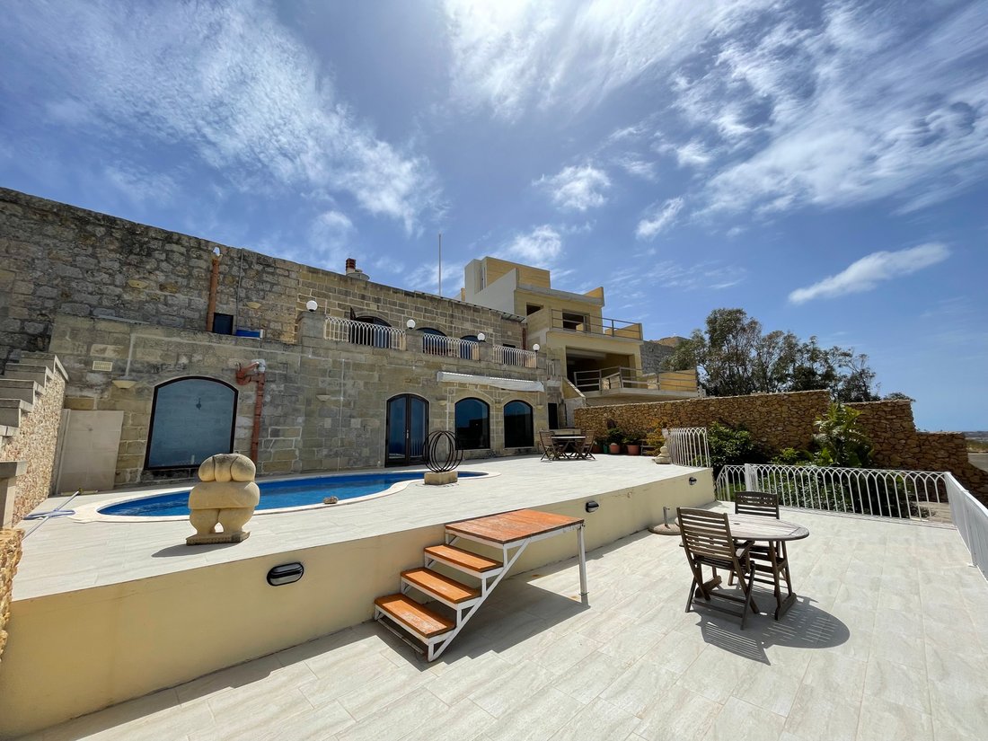 Stunning Cliff Edge House Of Character In Haz Zebbug, Malta For Sale ...